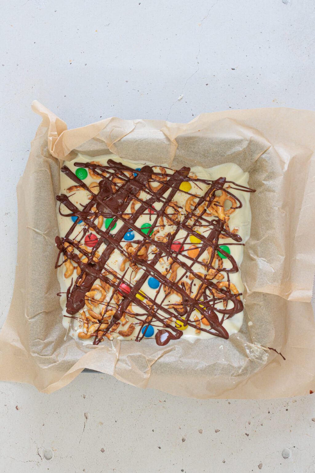 White Chocolate Pretzel Bark | Easy 4-Ingredient Recipe